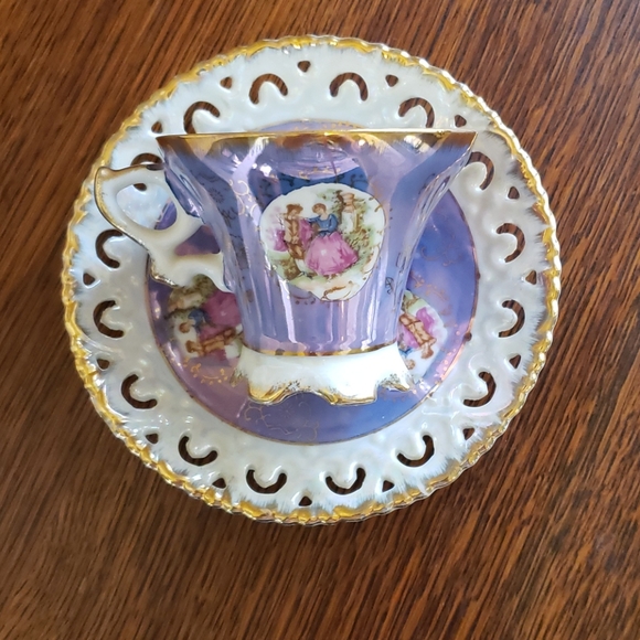 Royal Crown | Dining | Royal Crown China Tea Cup And Saucer Set | Poshmark